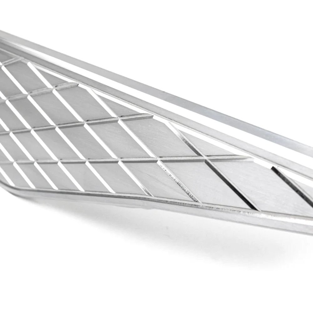 LG Billet Bed Step Plates silver for 1988-98 C/K Trucks