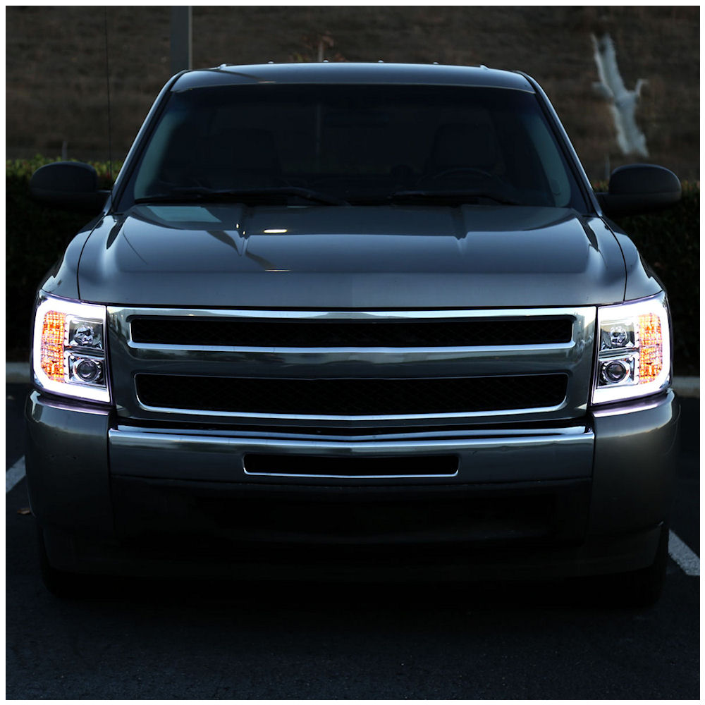 Chrome Projector Headlights with LED Bar for 2007-2013 Chevrolet Silverado