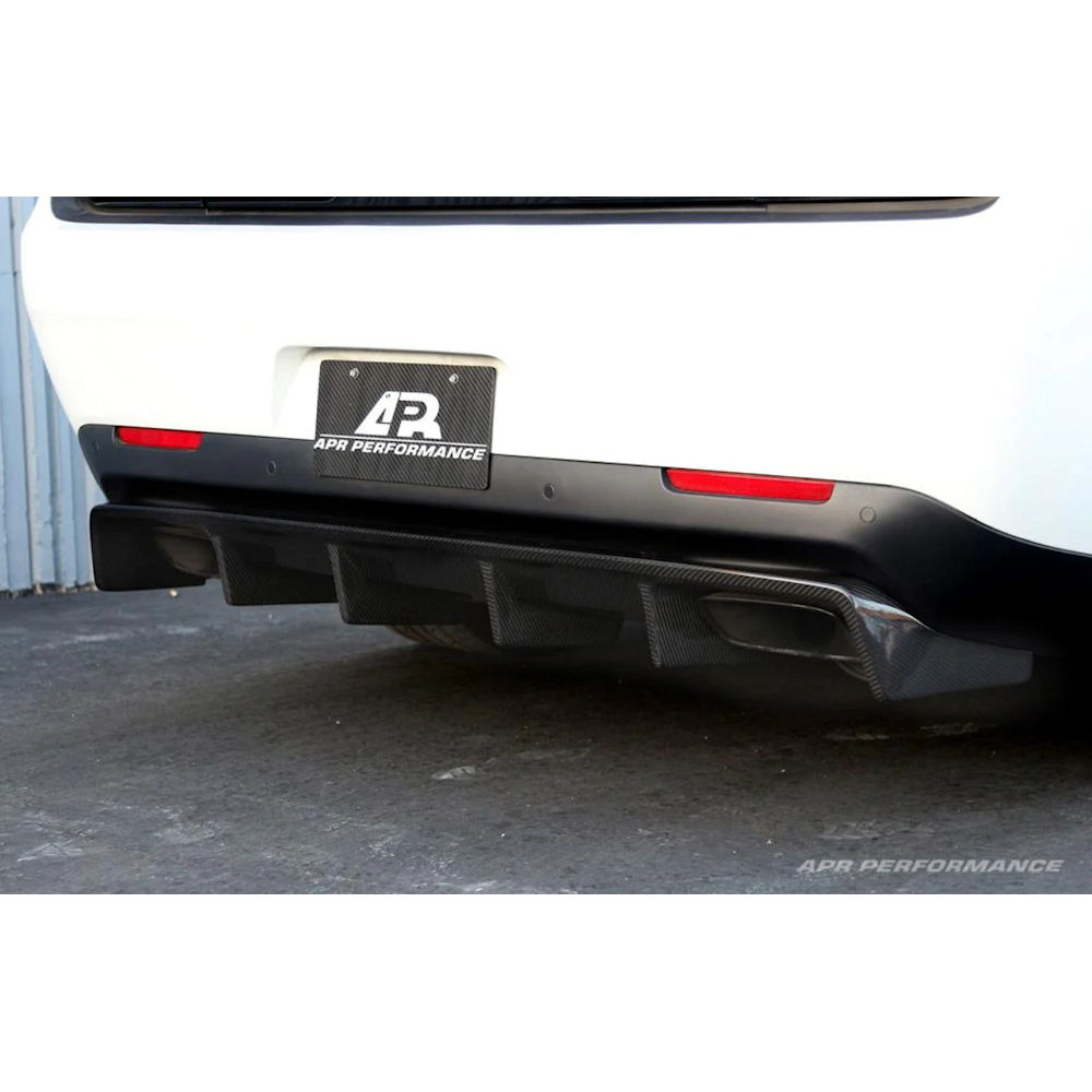 APR Karbon Diffuser/Heckschürze 2015-23 Challenger SRT