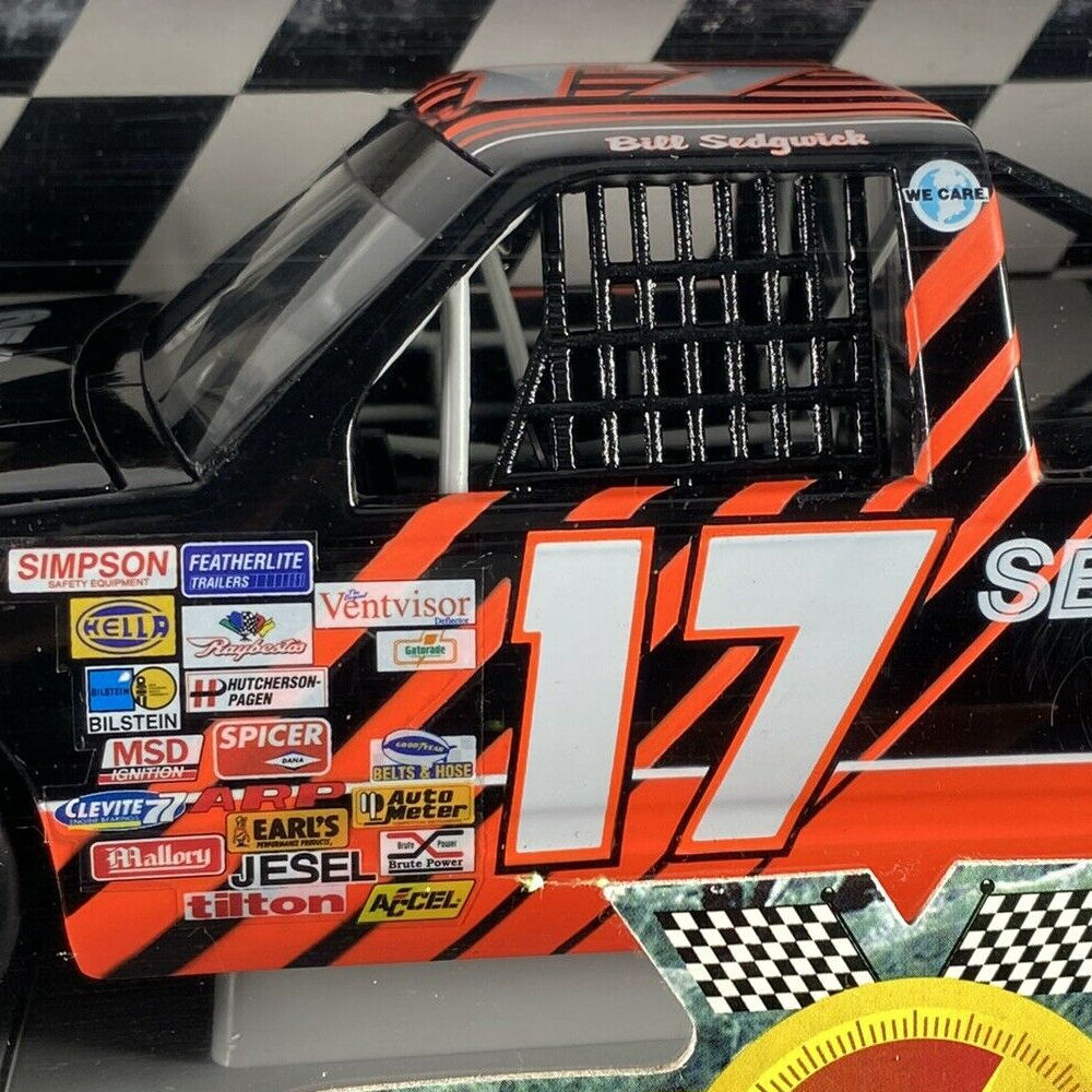 1996 NASCAR Craftsman Chevy C1500 17 Bill Sedgwick Modellauto (Ertl)