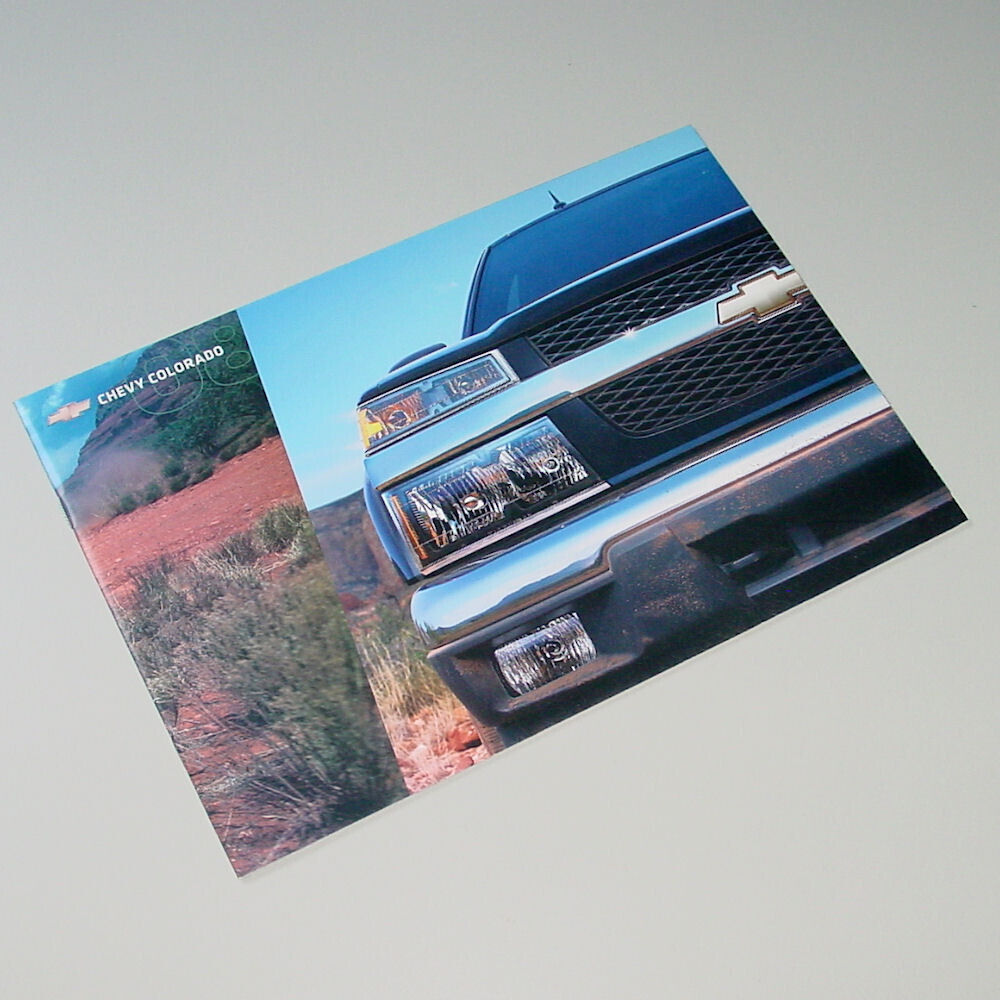 New Car Sales Brochure of the 2008 Chevrolet Colorado